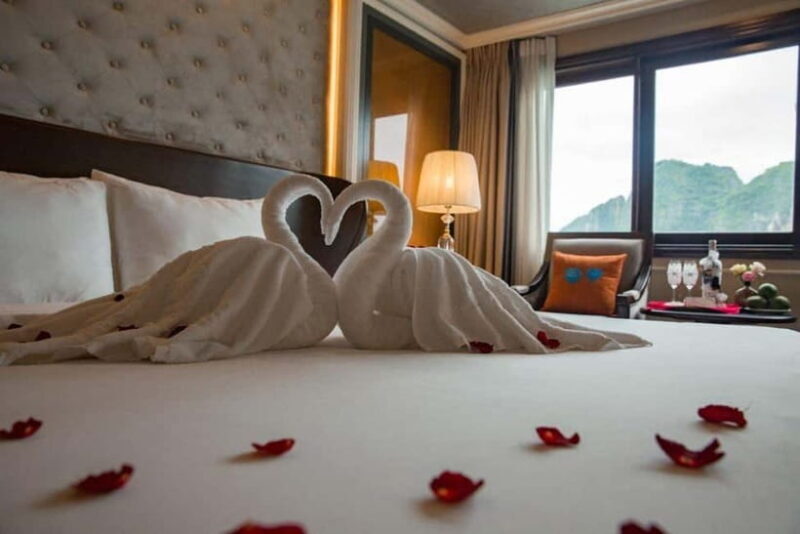 From Hanoi: 3 Day Halong Bay 5 Star Cruise - Ninh Binh Tour - Who Would Love This Tour?