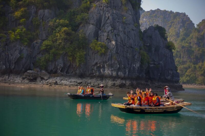 From Hanoi: Full-Day Ha Long Bay Trip Seafood and Kayaking - An In-Depth Look at the Full-Day Ha Long Bay Trip