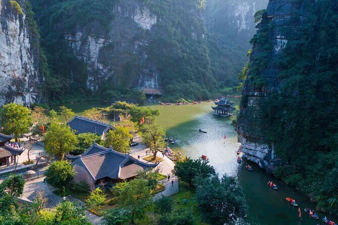 From Hanoi: Full-Day Ninh Binh Highlights Tour Hoa Lu, Trang An - Exploring the Best of Northern Vietnam: From Hanoi to Hoa Lu and Trang An