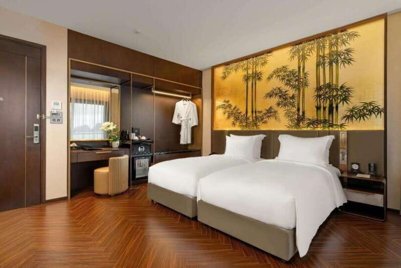 From Hanoi: Ha Long Bay 3D2N tours with 6 stars cruise - What Makes This Cruise Special?