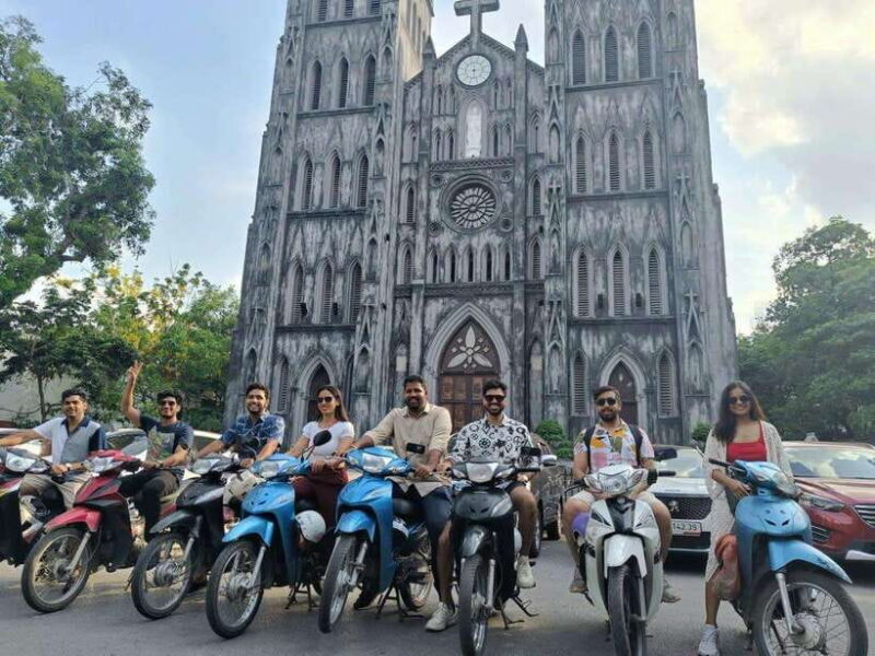 From Hanoi: Half-Day Red River Biking Group Tour - Discovering the Red River Delta: A detailed look at the tour