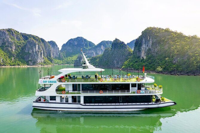 FROM HANOI: Halong Bay Day Tour 6 Hour Cruises, Limousine Bus - Sunset and Relaxation on the Cruise