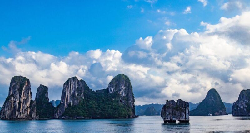 From Hanoi: Halong Bay Day Trip with Lunch and Transfers - Authentic Experiences & Common Feedback
