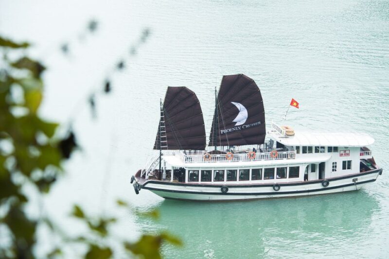 From Hanoi: Halong day trip, Route 2, 6hours, Small group - Key Points
