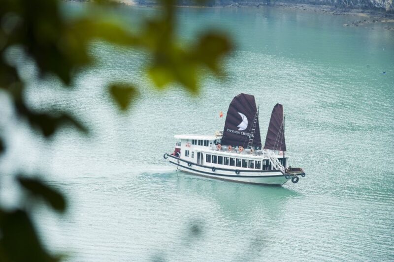 From Hanoi: Halong day trip, Route 2, 6hours, Small group - Navigating the Practicalities