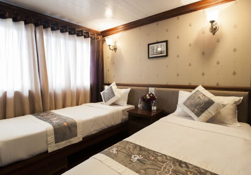 From Hanoi: Halong Explorer 3-Day Deluxe Cruise - From Hanoi: Halong Explorer 3-Day Deluxe Cruise — A Complete Review