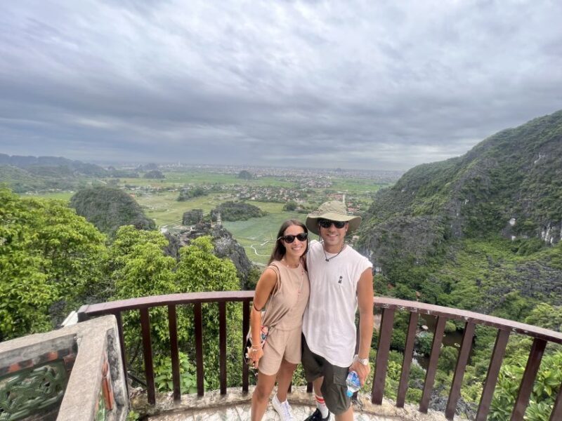 From Hanoi: Hoa Lu, Mua Cave and Tam Coc Full-Day Trip - Tam Coc: Boat Ride Through the Caves