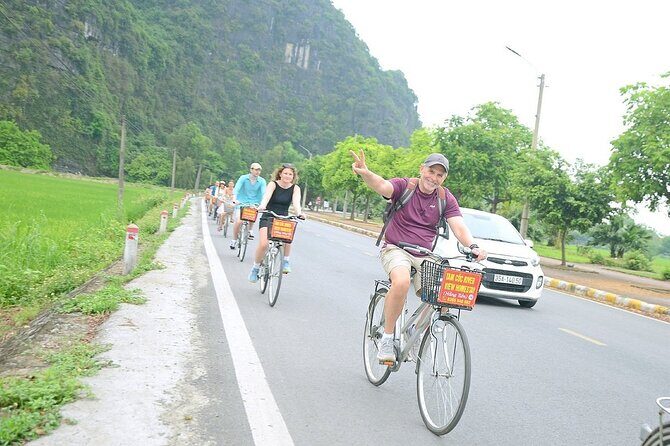 From Hanoi: Hoa Lu, Tam Coc, Mua Caves, Limousine, Buffet, Biking - Summary of the Experience