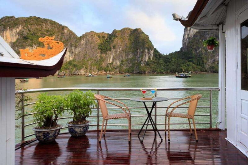 From Hanoi: Immersive Halong Bay Cruise: 2 Days 1 Night - The Itinerary in Detail