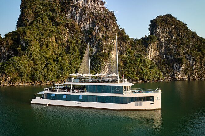 From Hanoi: Lan Ha Bay Luxury Day Trip on Jade Sails with Buffet - Key Points