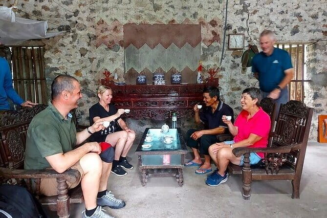 From Hanoi: Luxury Private Tour to Local Family, Tam Coc & Hoa Lu - Who Should Consider This Tour?