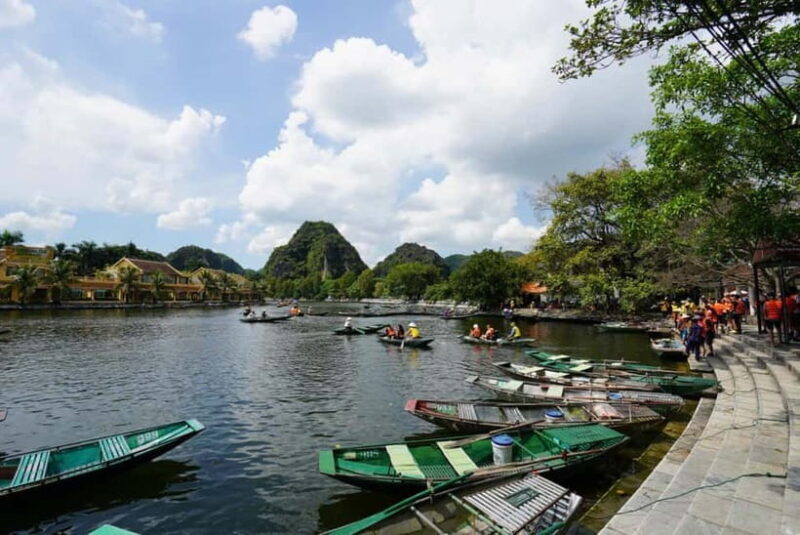 From Hanoi: Ninh Binh Day Trip with Trang An and Mua Cave - Key Points
