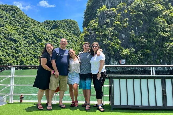 From Hanoi: Private Halong Bay Day Trip with Cave & Island - Key Points