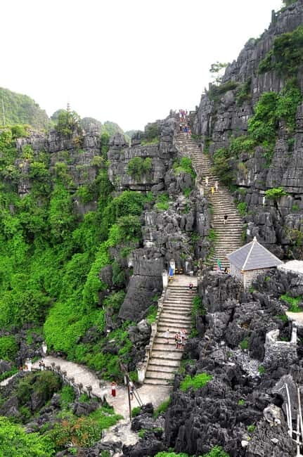 From Hanoi: Tam Coc Boat Trip and Hoa Lu & Mua Cave Tour - The Sum Up: Who Is This Tour Best For?