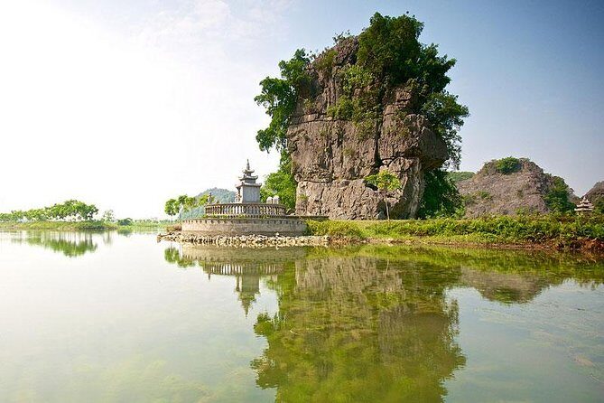 From Hanoi: Tam Coc, Hoa Lu and Mua Caves Full-Day Trip - Return to Hanoi: Reflecting on the Day