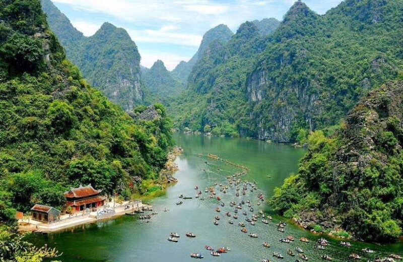 From Hanoi: Tam Coc or Trang An, Hoa Lu & Mua Cave Tour - Practical Aspects and Value