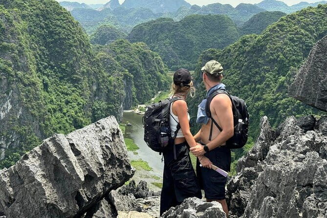 From Hanoi to Ninh Binh and Ha Long Bay 2-Day Tour - An In-Depth Look at the Tour Experience