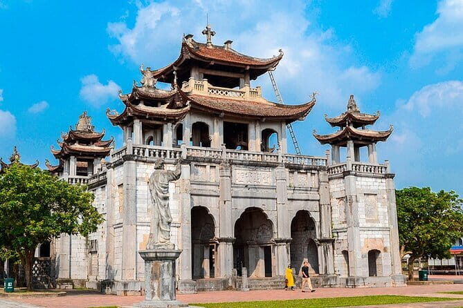 From Hanoi to Ninh Binh Tam Coc and Phat Diem Private Tour - An In-Depth Look at the Tour