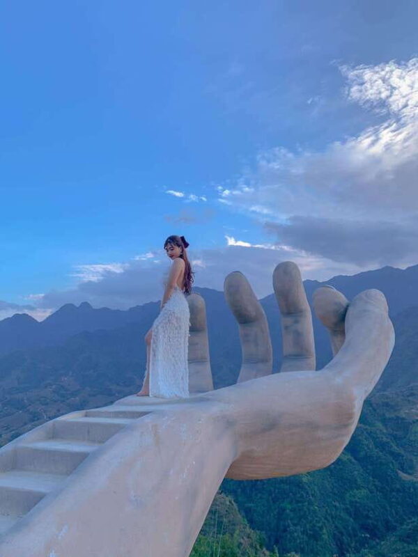 From Hanoi: Tour Sapa - Moana - Fansipan 3D2N exit Hanoi - The Itinerary in Detail: What Sets Each Day Apart