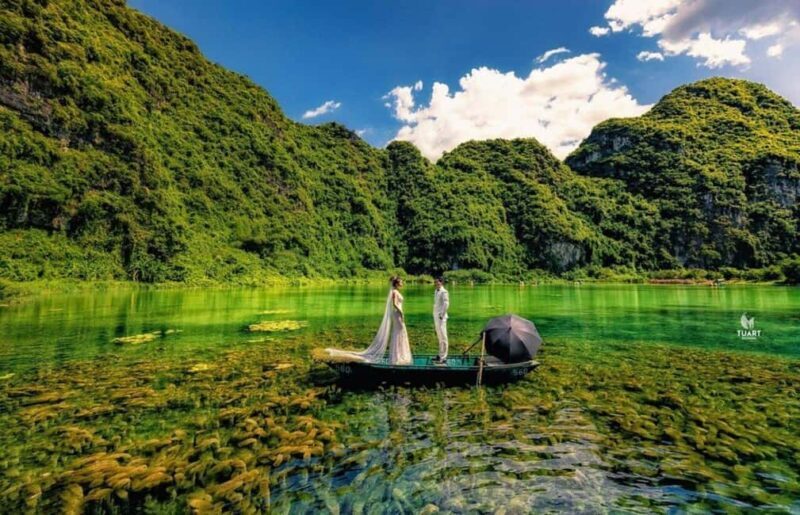 From Hanoi: Visit Hoa Lu & Trang An or Tam Coc & Mua Caves - Key Points