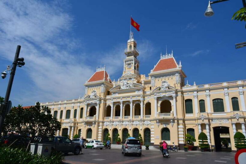 From HCM: City Highlights & Chinatown Trips  Water Bus Tour - A Closer Look at the Tour Experience