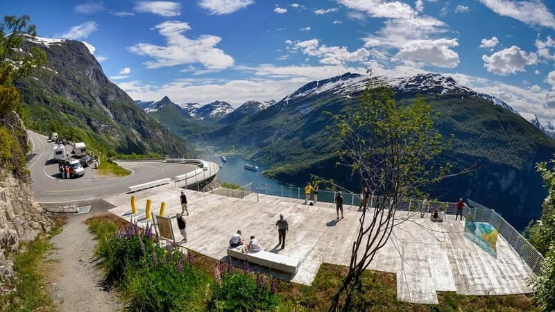 From Hellesylt: Geiranger Highlights Tour with Photo Stops - The Itinerary and What You Can Expect