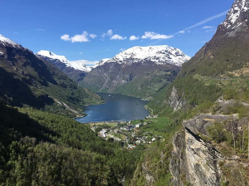 From Hellesylt: Geiranger Highlights Tour with Photo Stops - Who Will Enjoy This Tour?