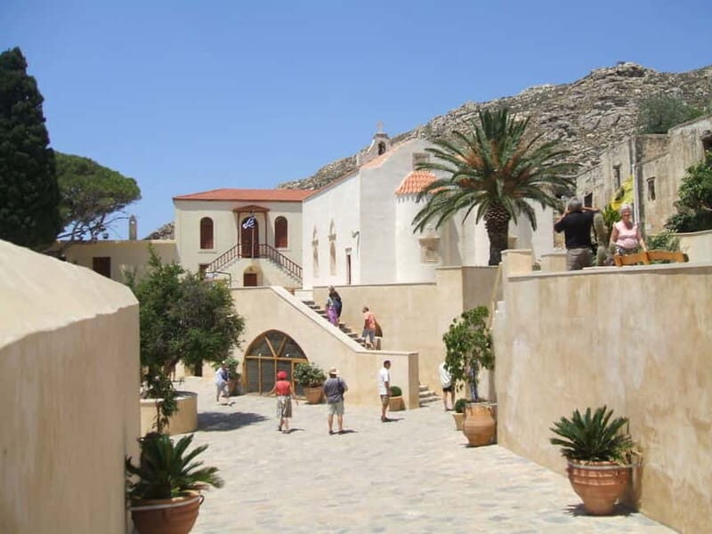 From Herakleion: Day Trip to Preveli Palm River Beach - Beach Time and Free Exploration