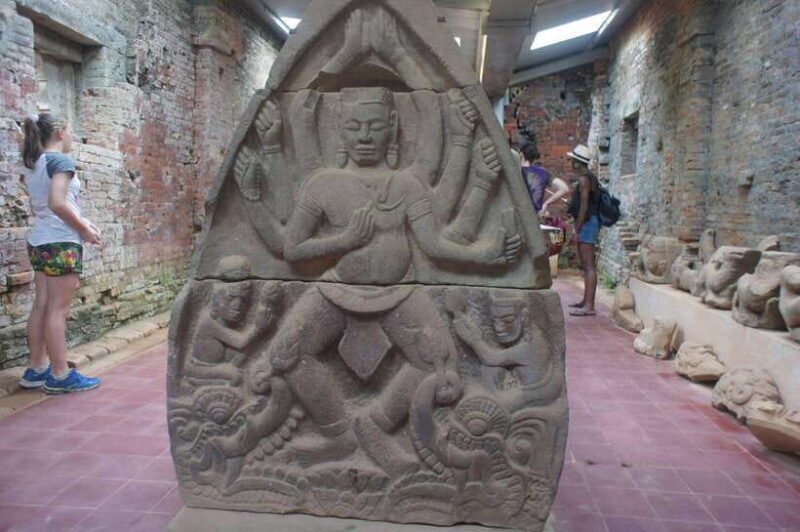 From Hoi An/Da Nang: Tour My Son Sanctuary with car and Boat - Whats the Value?