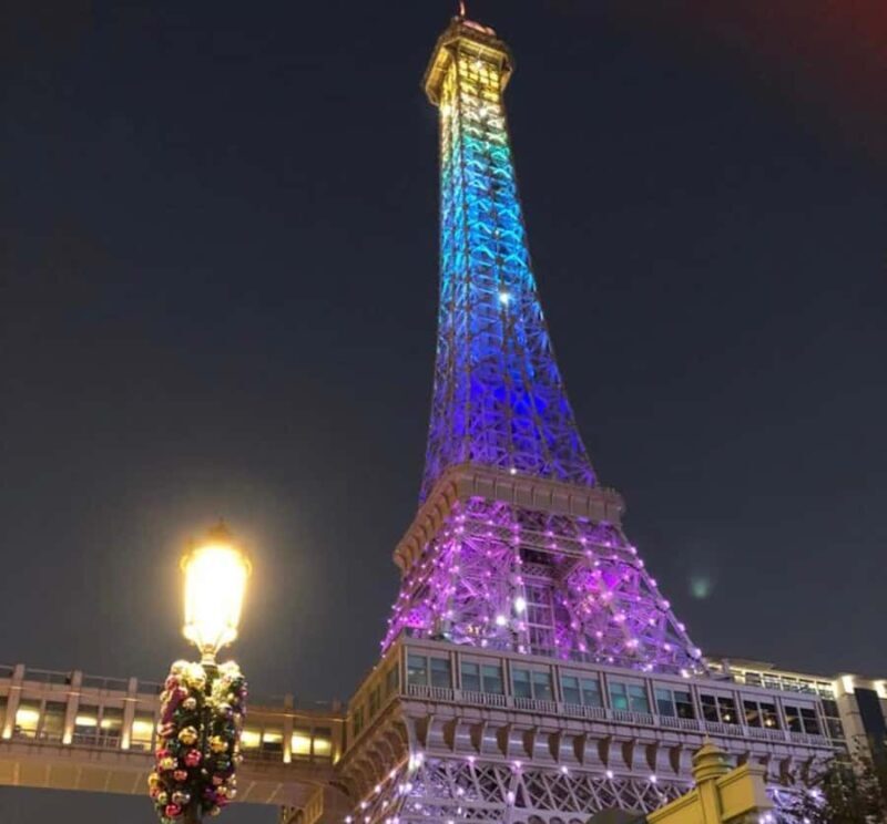 From Hong Kong: Macau Night Tour via HZMB w/Dinner, Transfer - Modern Macau: Cotai Strip Photo Stops