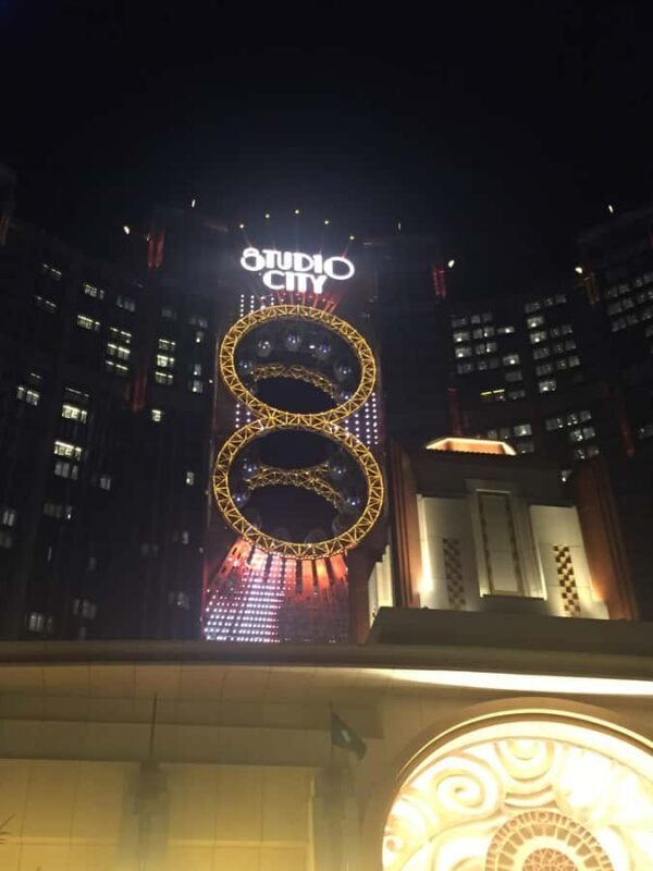 From Hong Kong: Macau Night Tour via HZMB w/Dinner, Transfer - Returning to Hong Kong: The High-Speed Ferry