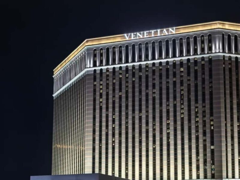 From Hong Kong: Macau Night Tour via HZMB w/Dinner, Transfer - FAQs