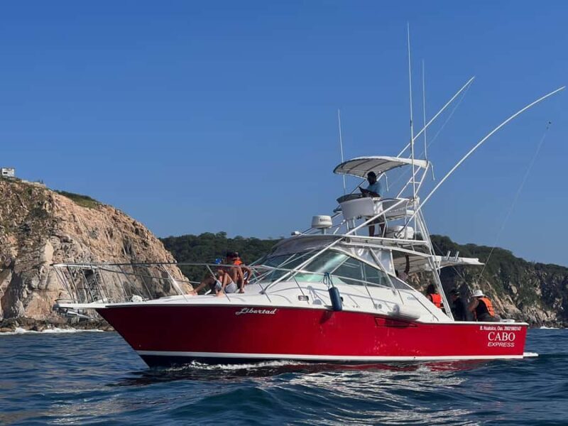 From Huatulco: Luxury yacht sportfishing - Key Points