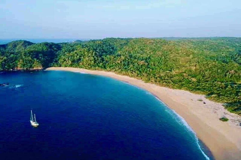 From Huatulco: Private 5 Bays Boat Tour - Discovering Huatulco’s Bays: A Closer Look