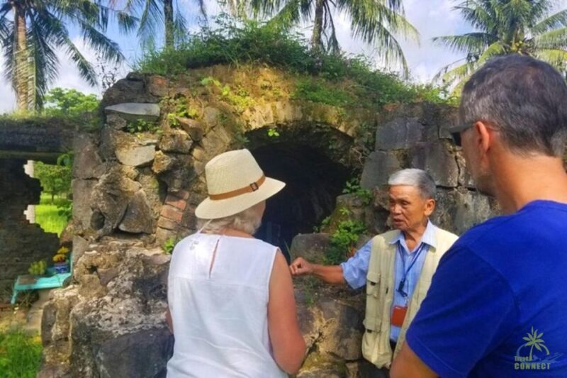 From Hue: Private Half-Day DMZ Tour with Vinh Moc Tunnels - An In-Depth Look at the DMZ Tour from Hue