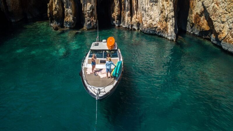 From Hvar: Blue Cave and Island-Hopping Yacht Tour - Stiniva Bay on Vis Island