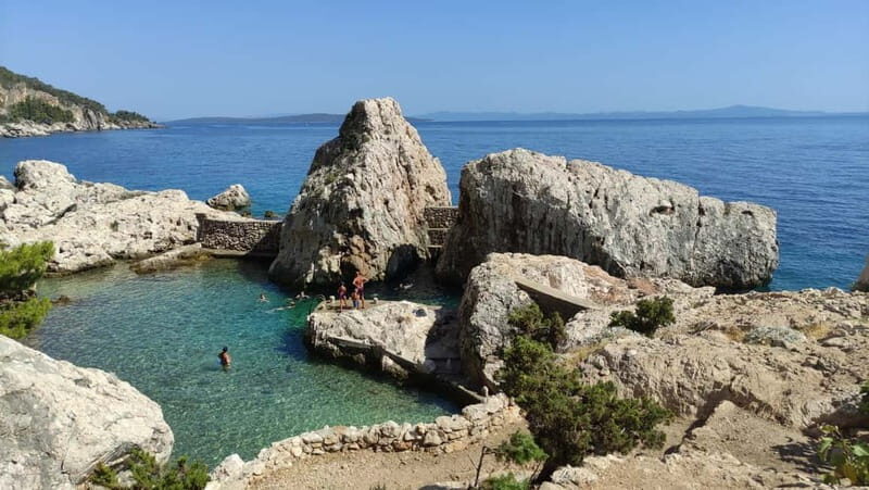 From Hvar: Red Rocks and Secret Caves Boat Tour - Key Points