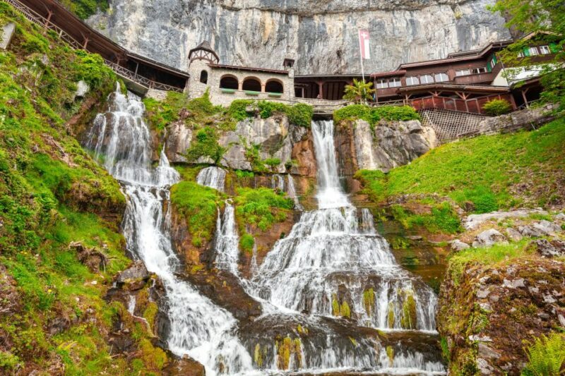 From Interlaken: Beatus Caves, Blue Lake and Lake Thun Tour - Discovering Thun’s Historic Old Town