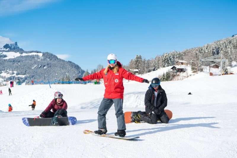 From Interlaken: Grindelwald Beginners Snowboarding Lesson - An In-Depth Look at the Experience