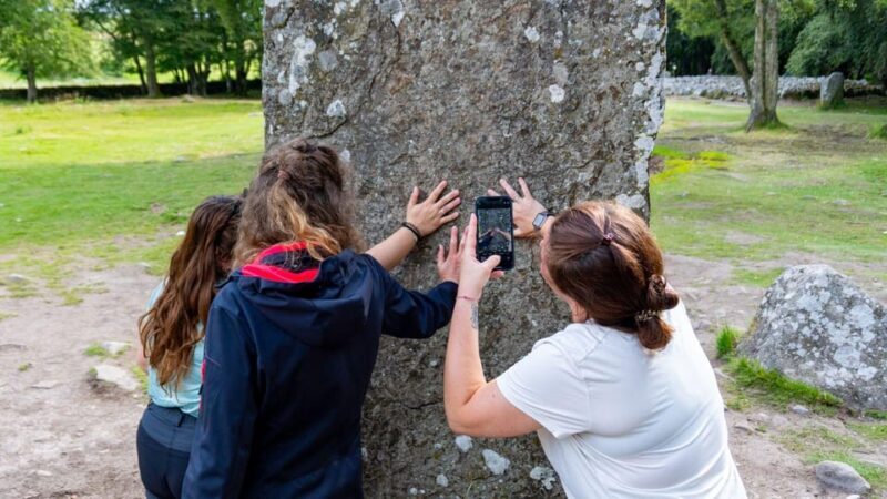 From Inverness: Cawdor Castle, Clava Cairns & The Cairngorms - Authentic Experiences and Authenticity