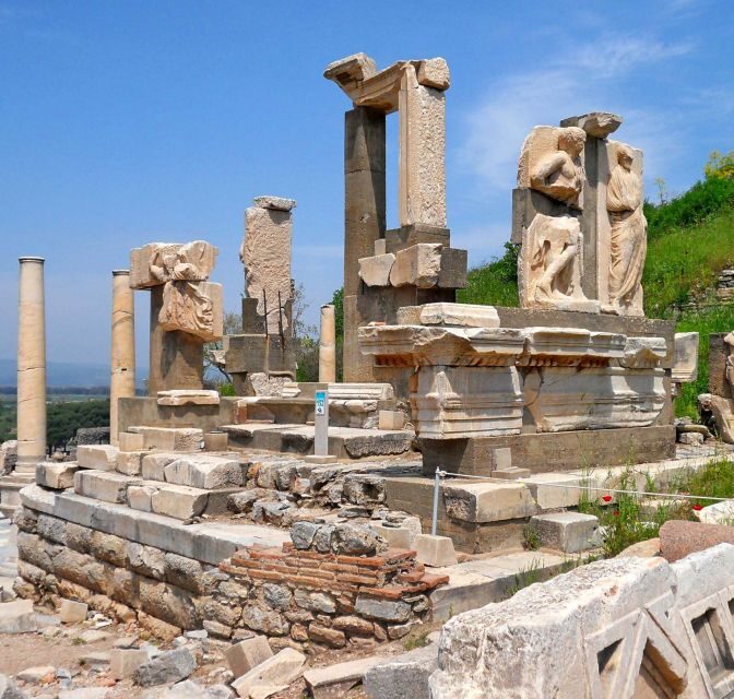 From Istanbul: 2-Day Ephesus, Pamukkale, & Hierapolis Tour - Day Two: Pamukkale and Hierapolis
