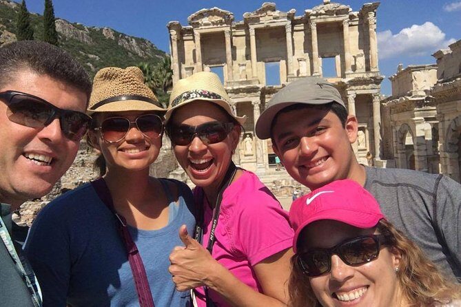 From Izmir: Ephesus, House of Mary WITH ENTRY TICKETS+LUNCH - Who Should Consider This Tour?