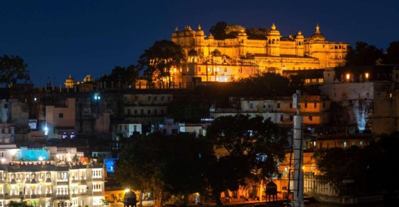 From Jaipur: 2 Days Overnight Tour Of Udaipur Sightseeing - The Journey Begins: Scenic Drive & First Impressions