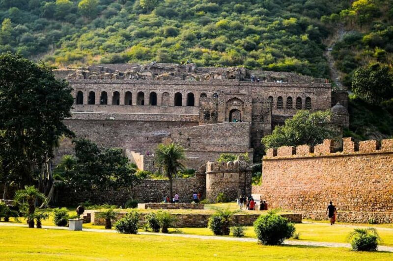 From Jaipur: Abhaneri Stepwell & Bhangarh Fort Day Trip - Practical Tips for Your Trip