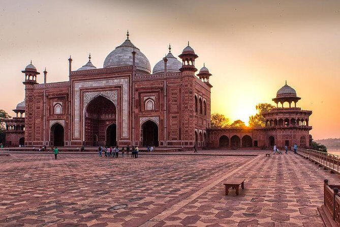 From Jaipur Private Taj Mahal & Agra Fort Day tour with Transfers - The Sum Up: Who Is This Tour Best For?