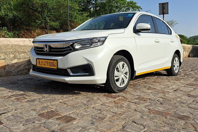 From Jaipur: Private Transfers Cab To Jodhpur with Sightseeing - The Value of the Sightseeing Stop at Pushkar