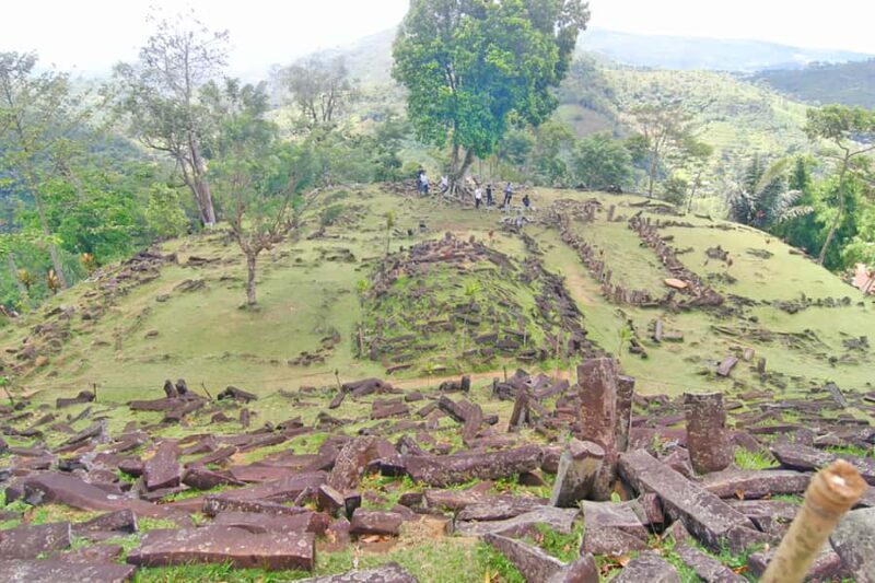 From Jakarta : Prehistoric Mount Padang - A Complete Look at the Mount Padang Experience