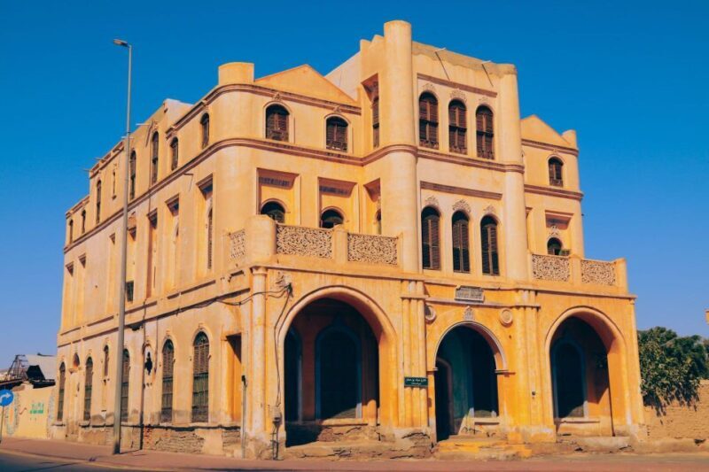 From Jeddah & Makkah: Taif Full Day Tour with Lunch - Key Points