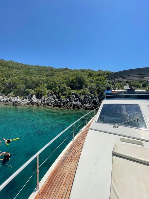 From Kalamata: Private Cruise to Kardamili & Stoupa with BBQ - Activities and Entertainment on Board
