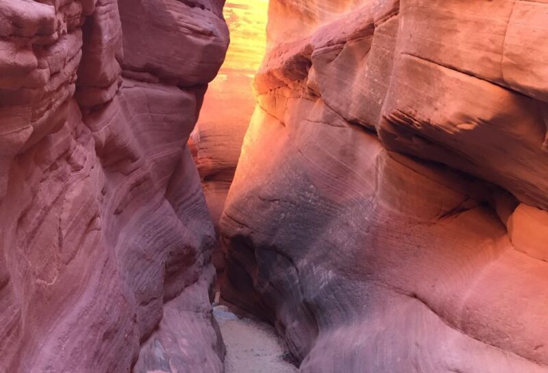 From Kanab: 3-Hour Peek-a-Boo Slot Canyon Hiking Tour - Why the Experience Stands Out